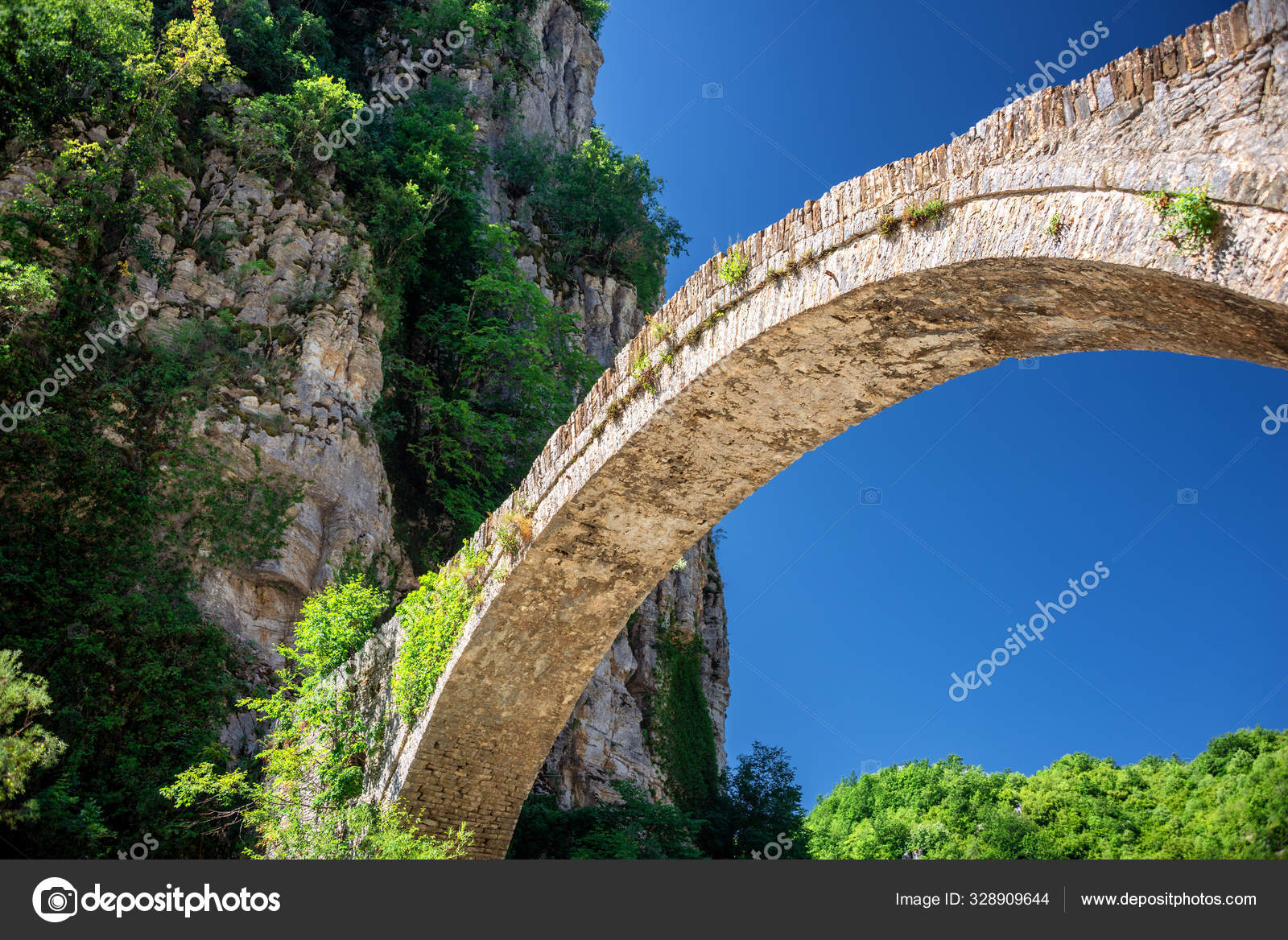 Noutsou Bridge Kokkori Also Known Single Arch Stone Bridge Located ...