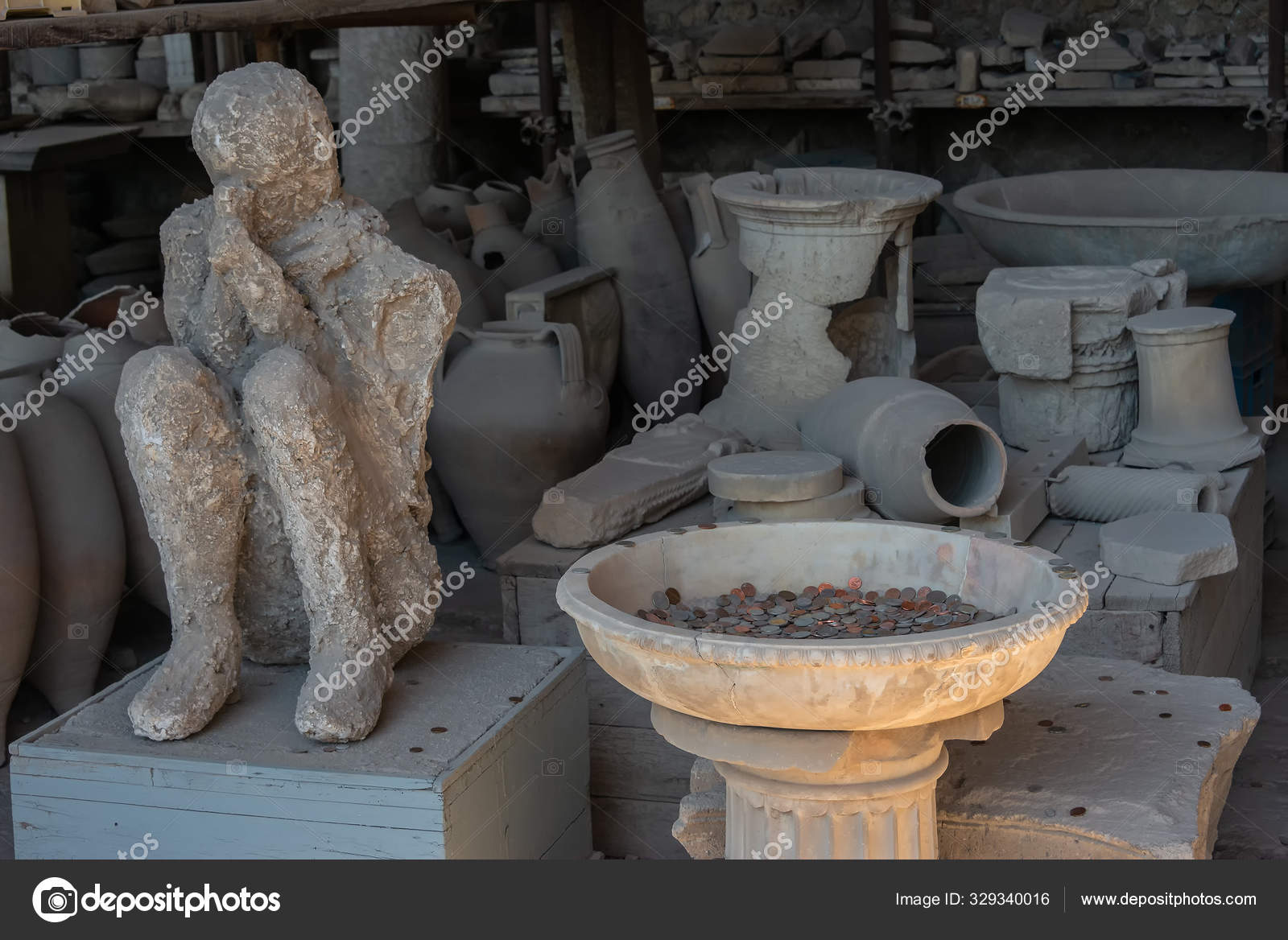 Corpse Victim Pompeii Archaeological Site Ancient Roman City Destroyed ...