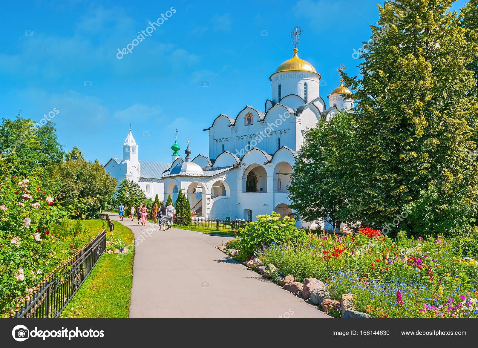Visit Intercession Monastery in Suzdal – Stock Editorial Photo ...