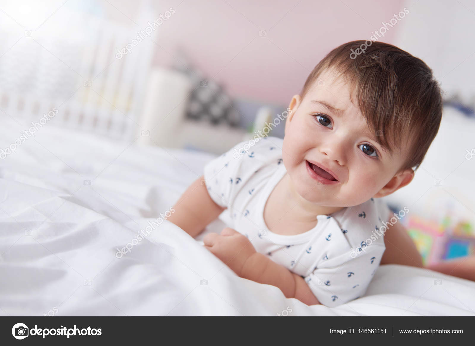 Sad Crying Baby Wallpaper