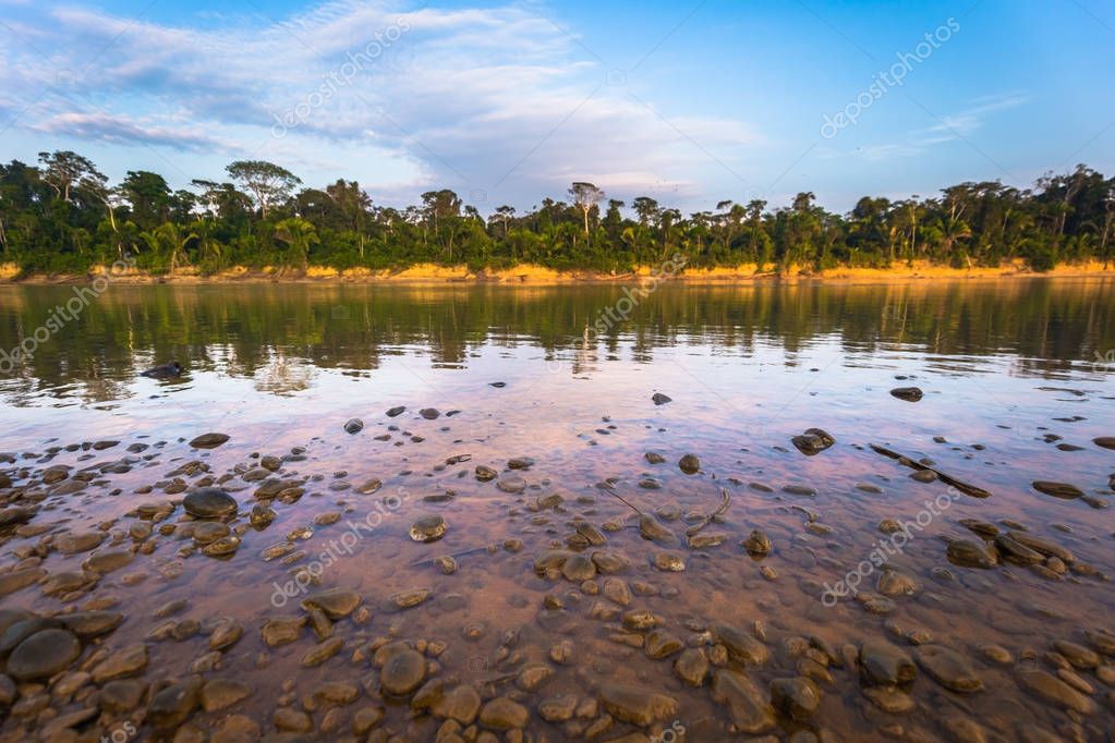 Parque Nacional Manu, Perú - 09 de agosto de 2017: Paisaje de la selva ...