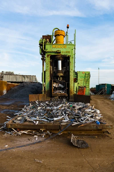 Conveyor belt recycling Stock Photos, Royalty Free Conveyor belt ...