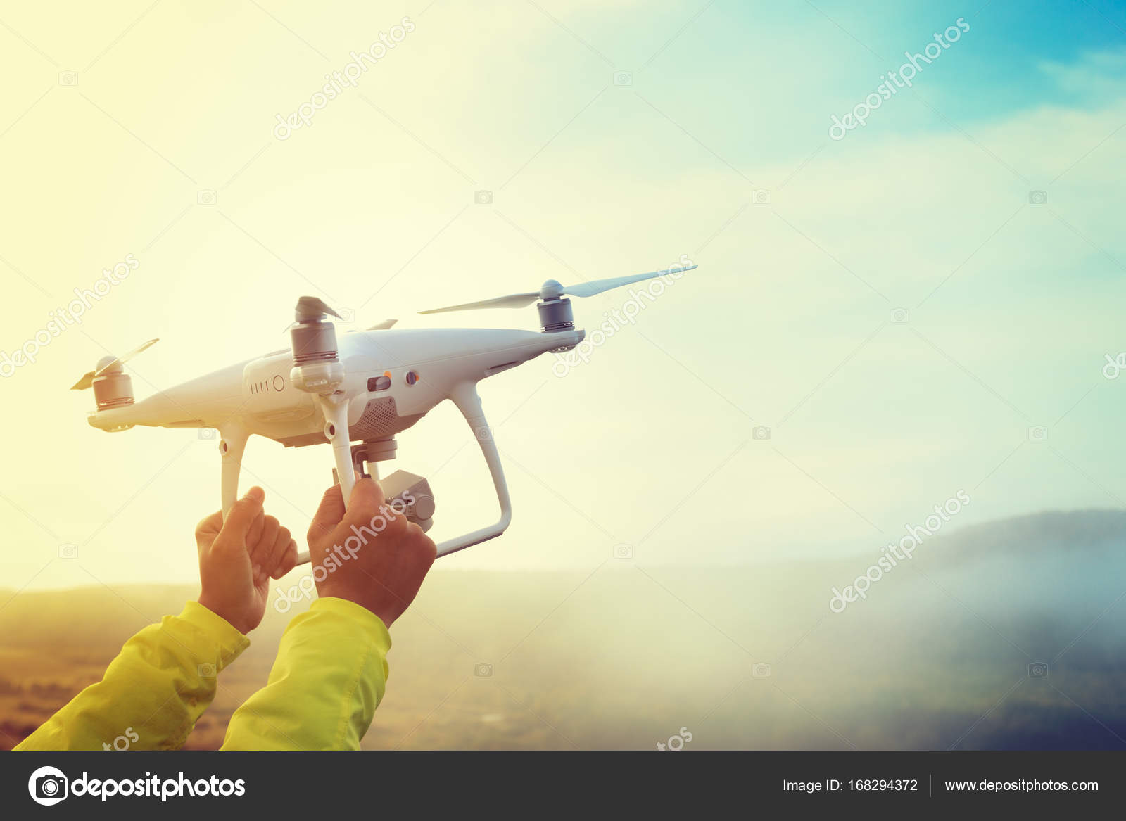 Hands Holding Drone Ready Flying Stock Photo by ©lzf 168294372