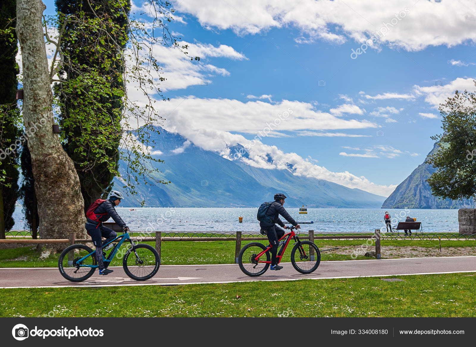 Riva Del Garda Lago Garda Italy May 2019 Tourists Riding – Stock ...