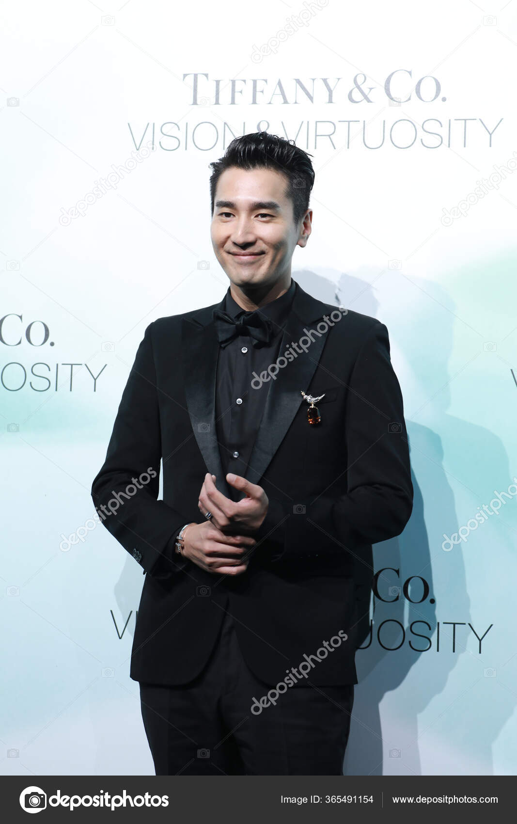 Taiwan Canadian Actor Model Mark Chao Attends Tiffany Promotional Event ...