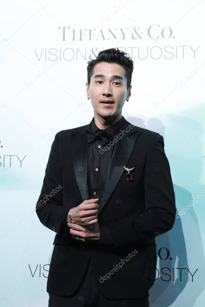 El actor y modelo taiwanés-canadiense Mark Chao asiste al evento ...