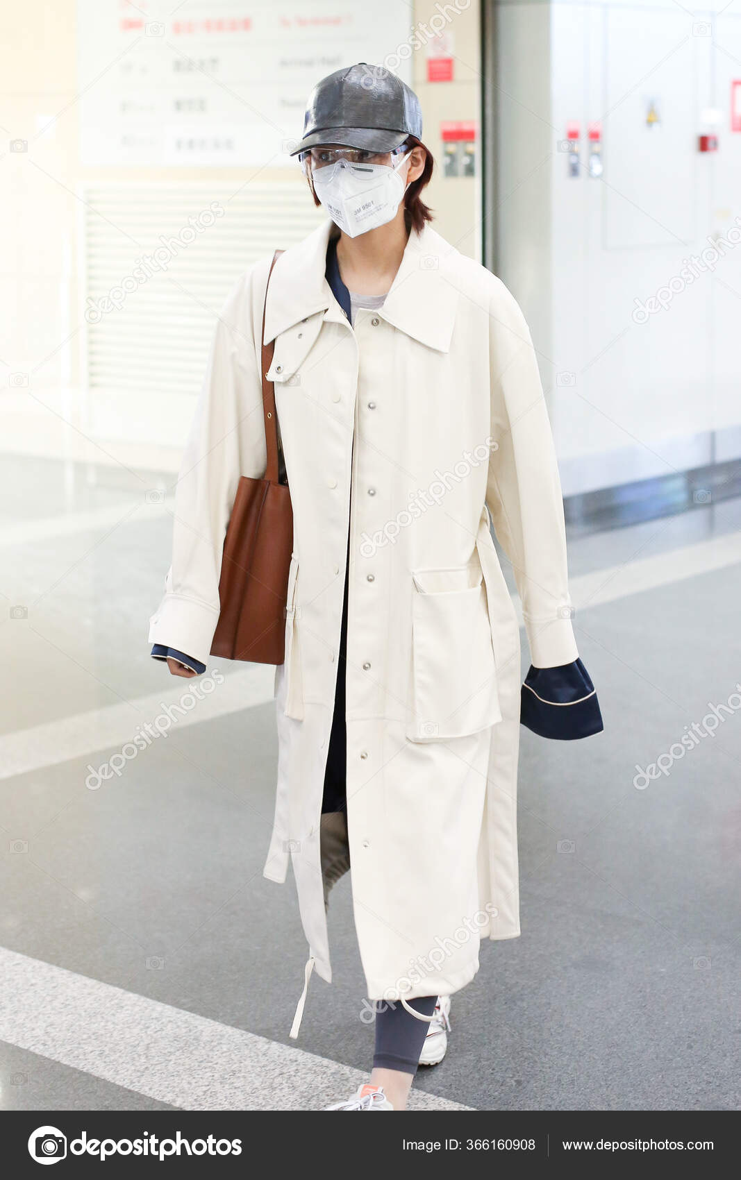 Chinese Actress Singer Model Zhang Xinyu Also Known Viann Zhang – Stock ...