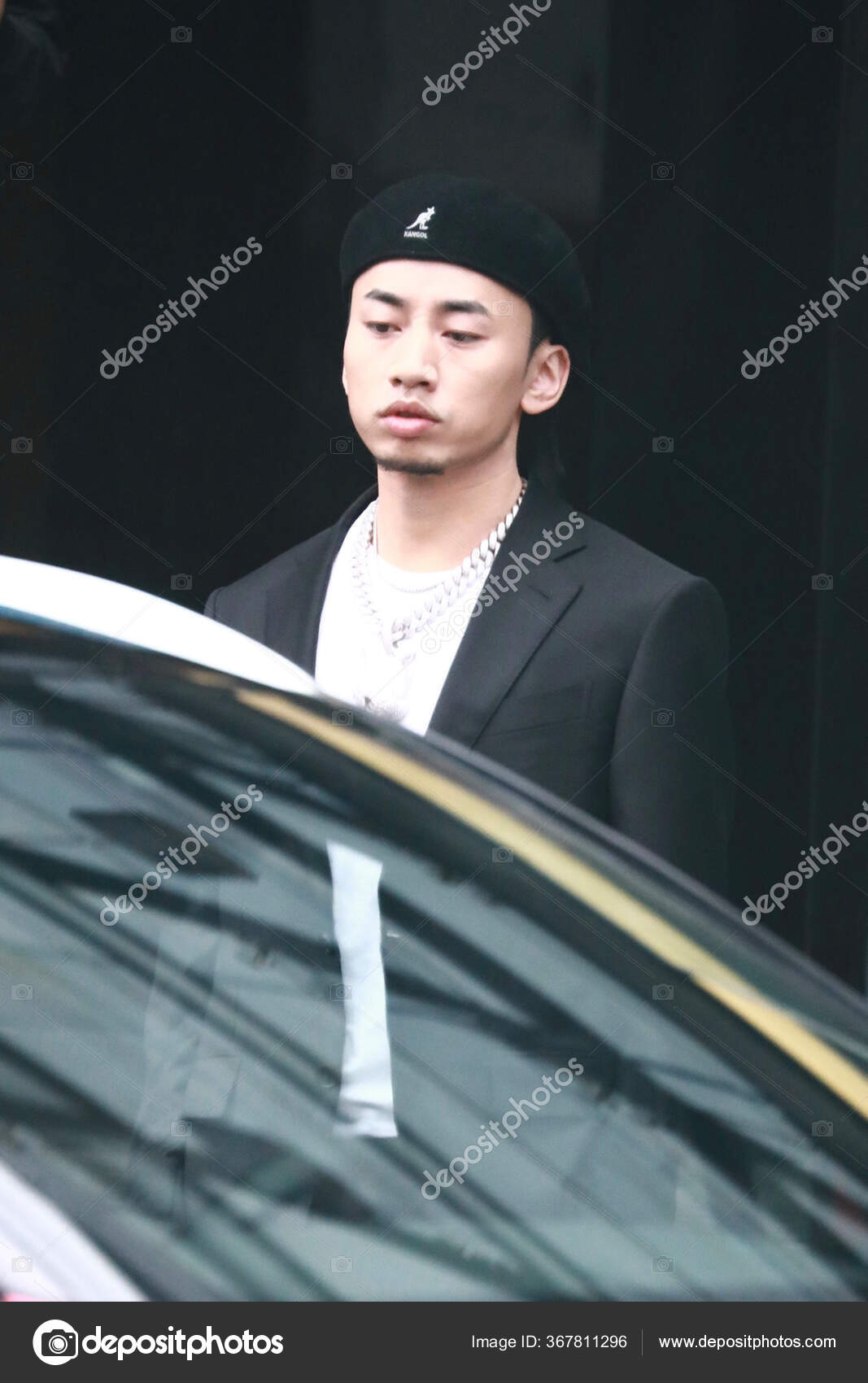 Chinese Rap Singer Siwei Member Higher Brothers Shows Red Carpet ...