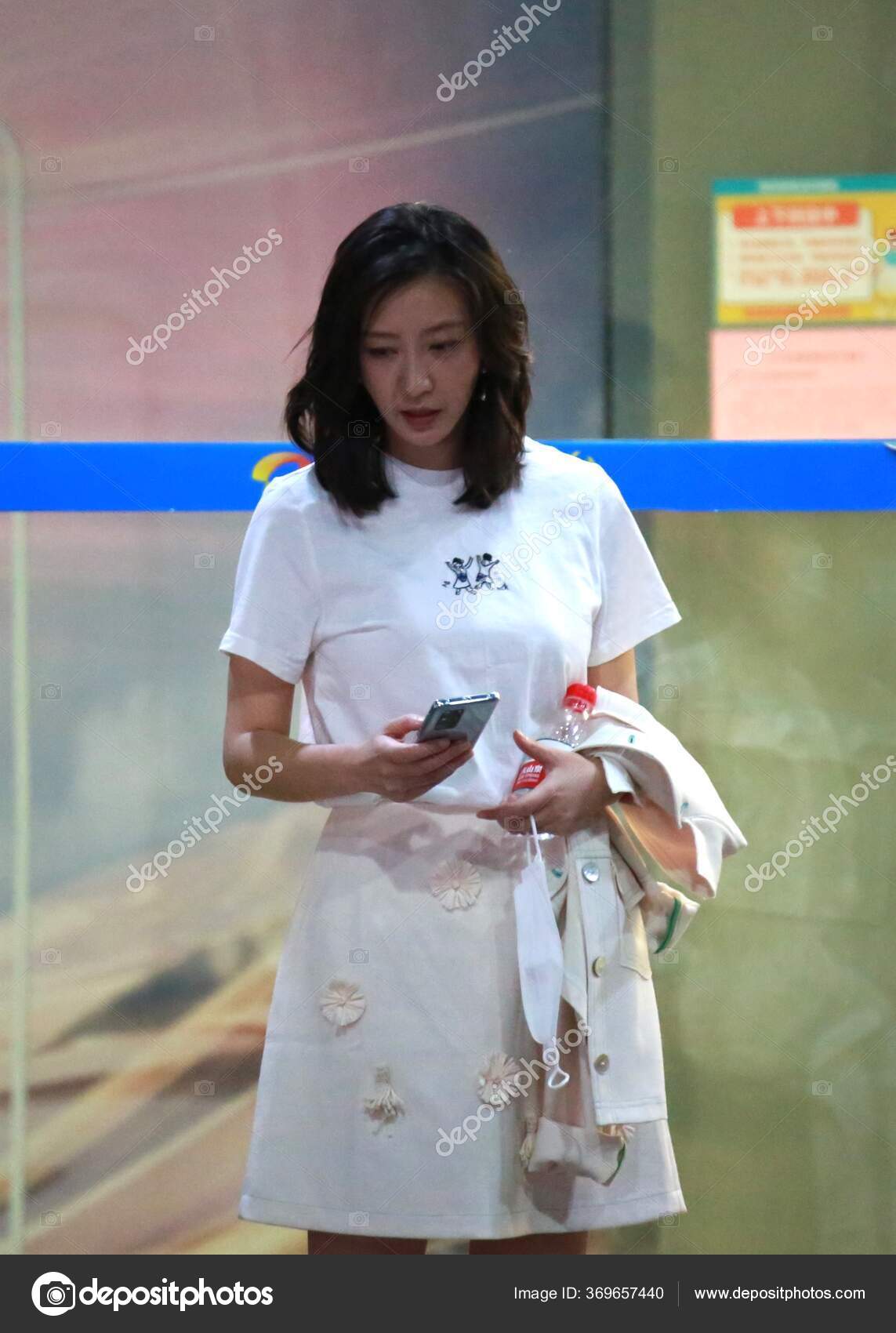 Chinese Actress Tang Yifei Seen Out Hunan Broadcasting Station Changsha — Stock Editorial Photo ...