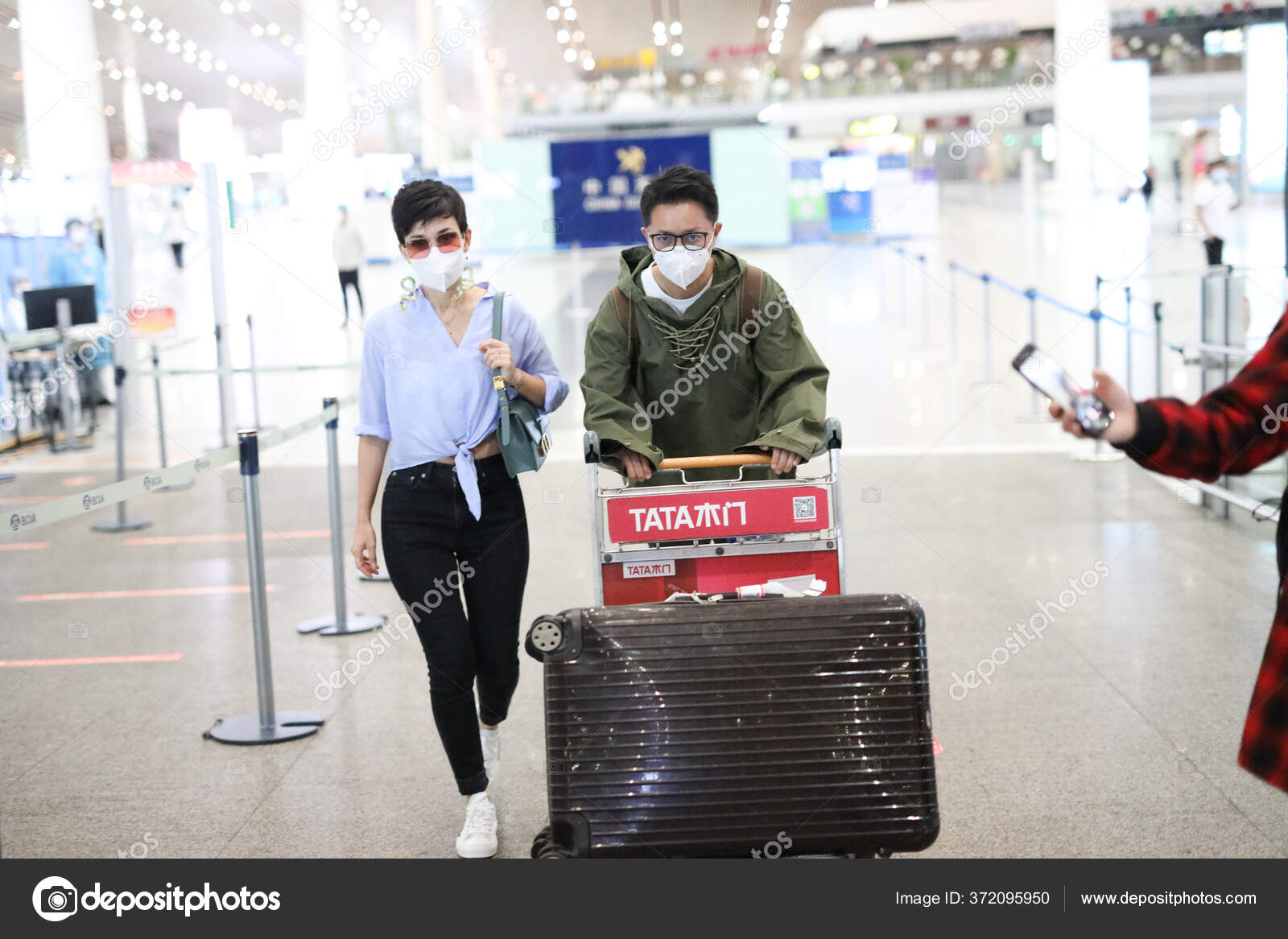 Chinese Mandopop Singer Actor Han Geng His Wife Celina Horan – Stock ...