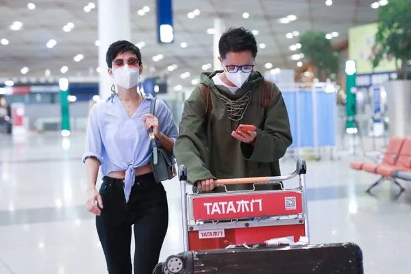 Chinese Mandopop Singer Actor Han Geng His Wife Celina Horan — Stock ...