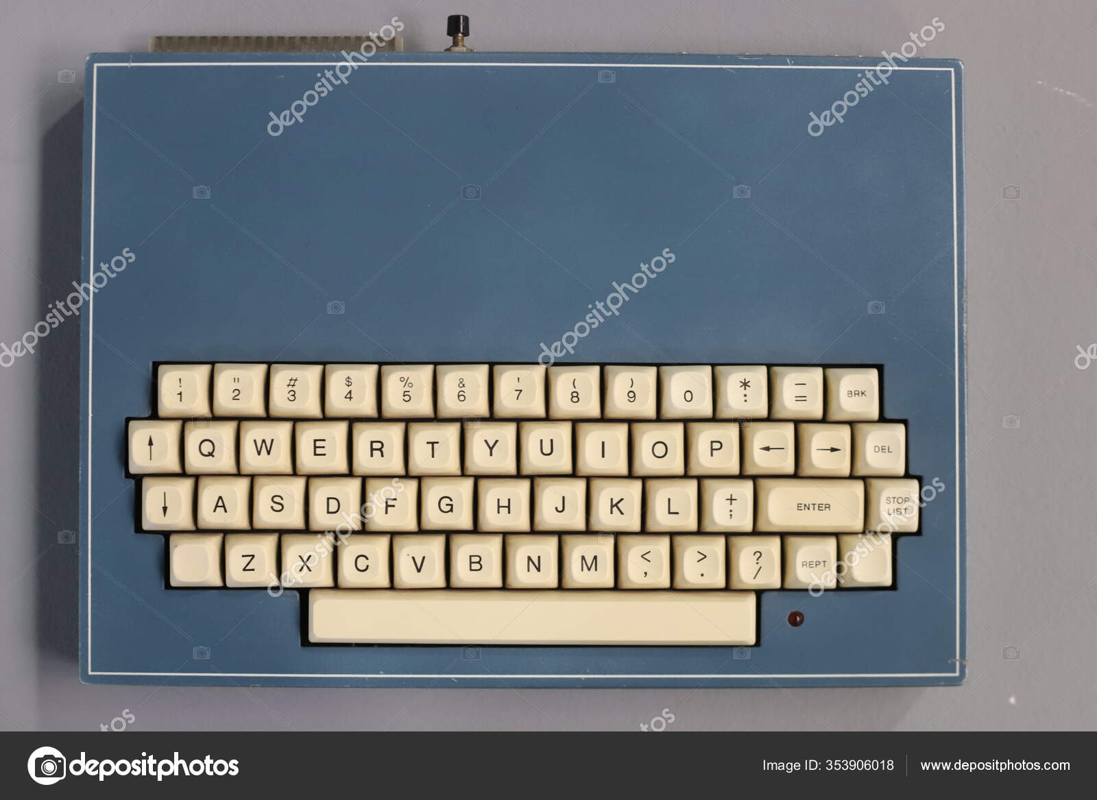 Old Galaksija Computer Old Keyboard — Stock Photo © Bigyy #353906018