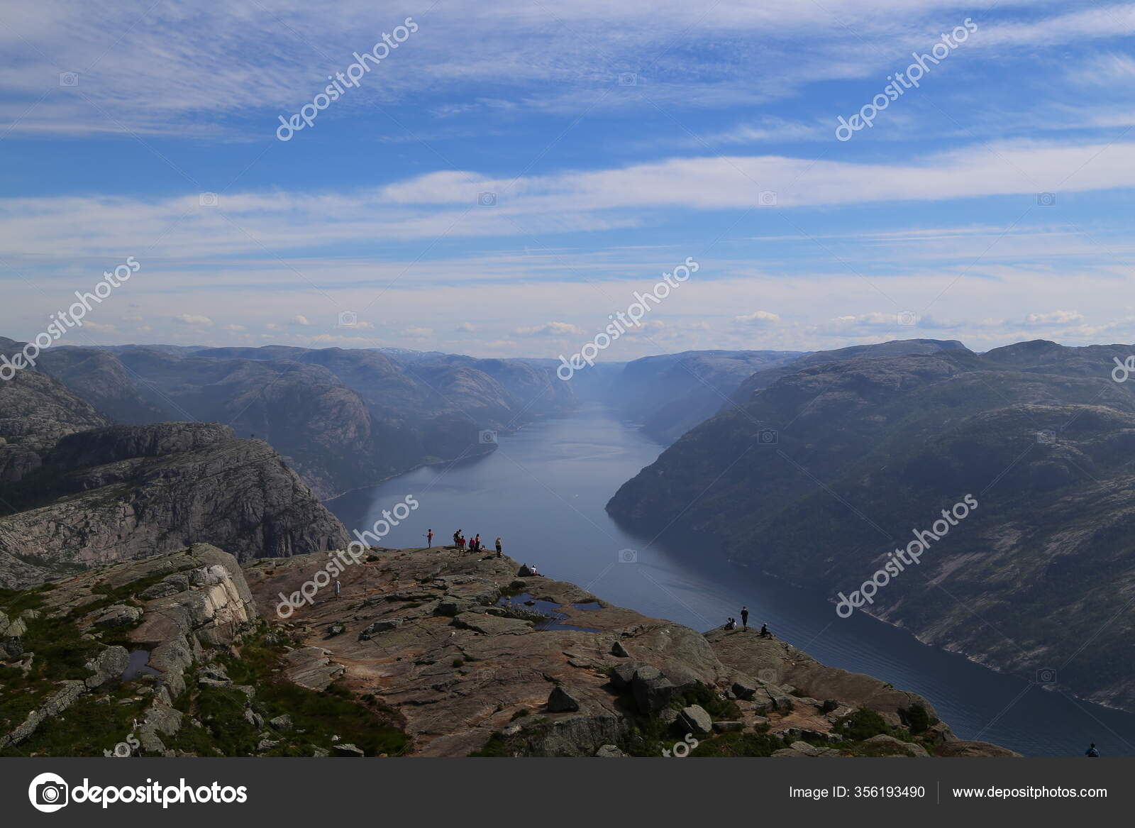 Preikestolen Famous Cliff Norwegian Mountains – Stock Editorial Photo ...