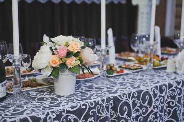 Central table Pictures, Central table Stock Photos & Images ...