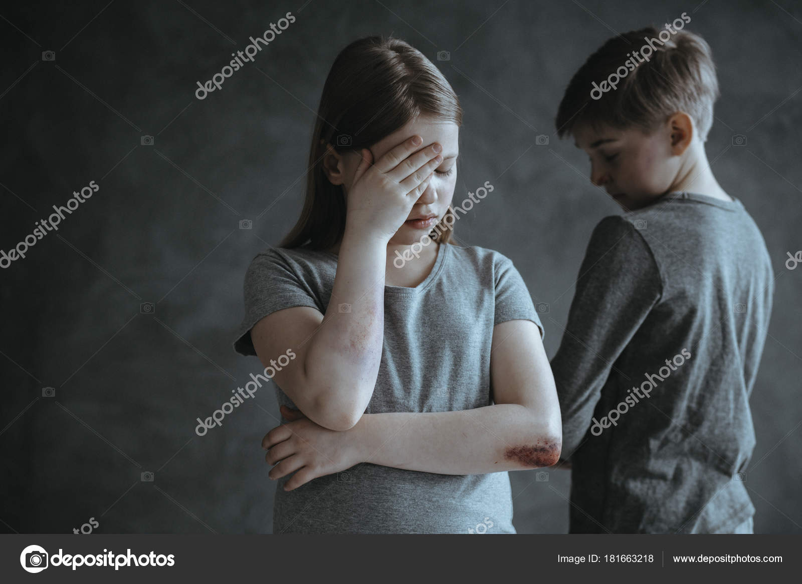 Children abducted for ransom Stock Photo by ©photographee.eu 181663218