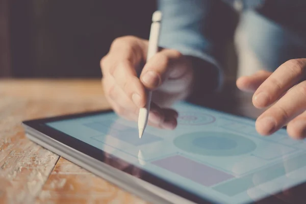 Electronic pen Stock Photos, Royalty Free Electronic pen Images ...