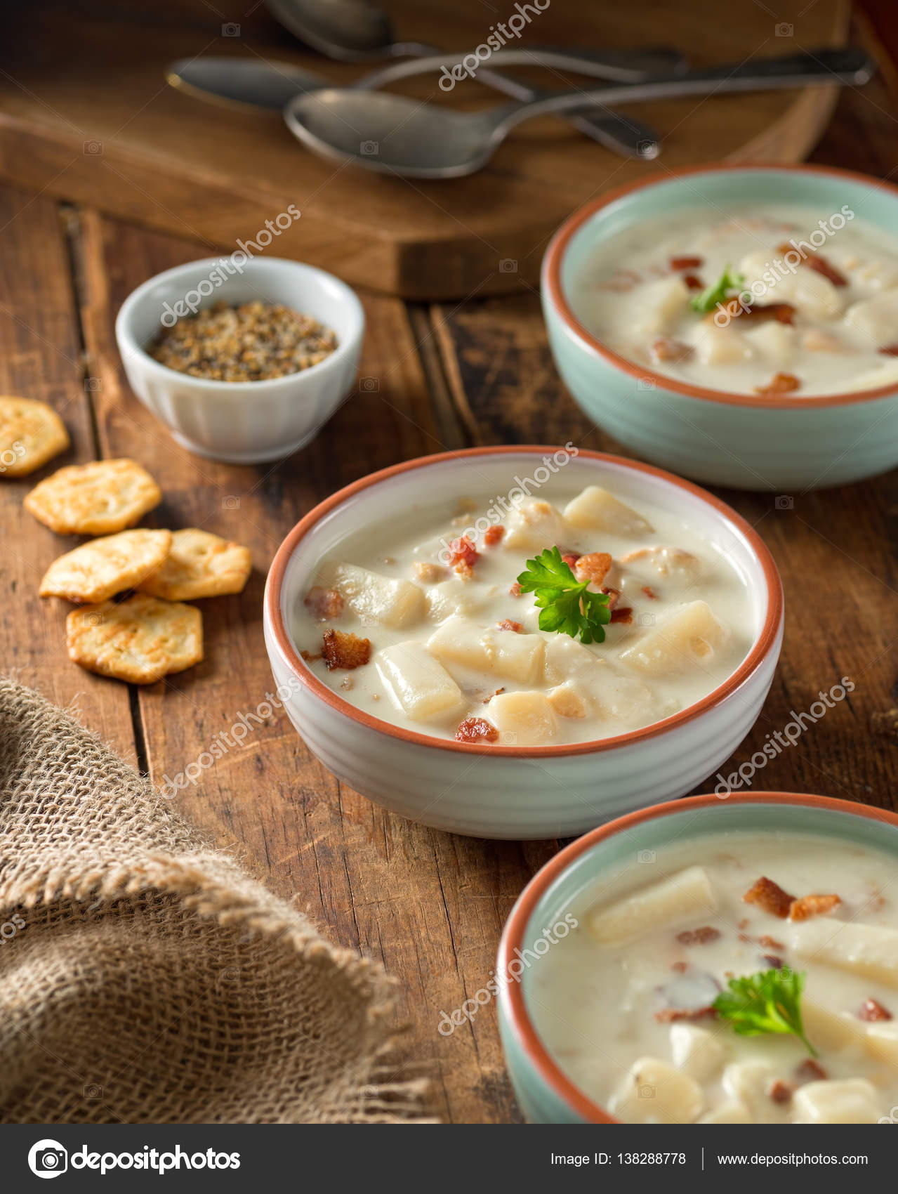 Clam Chowder With Bacon