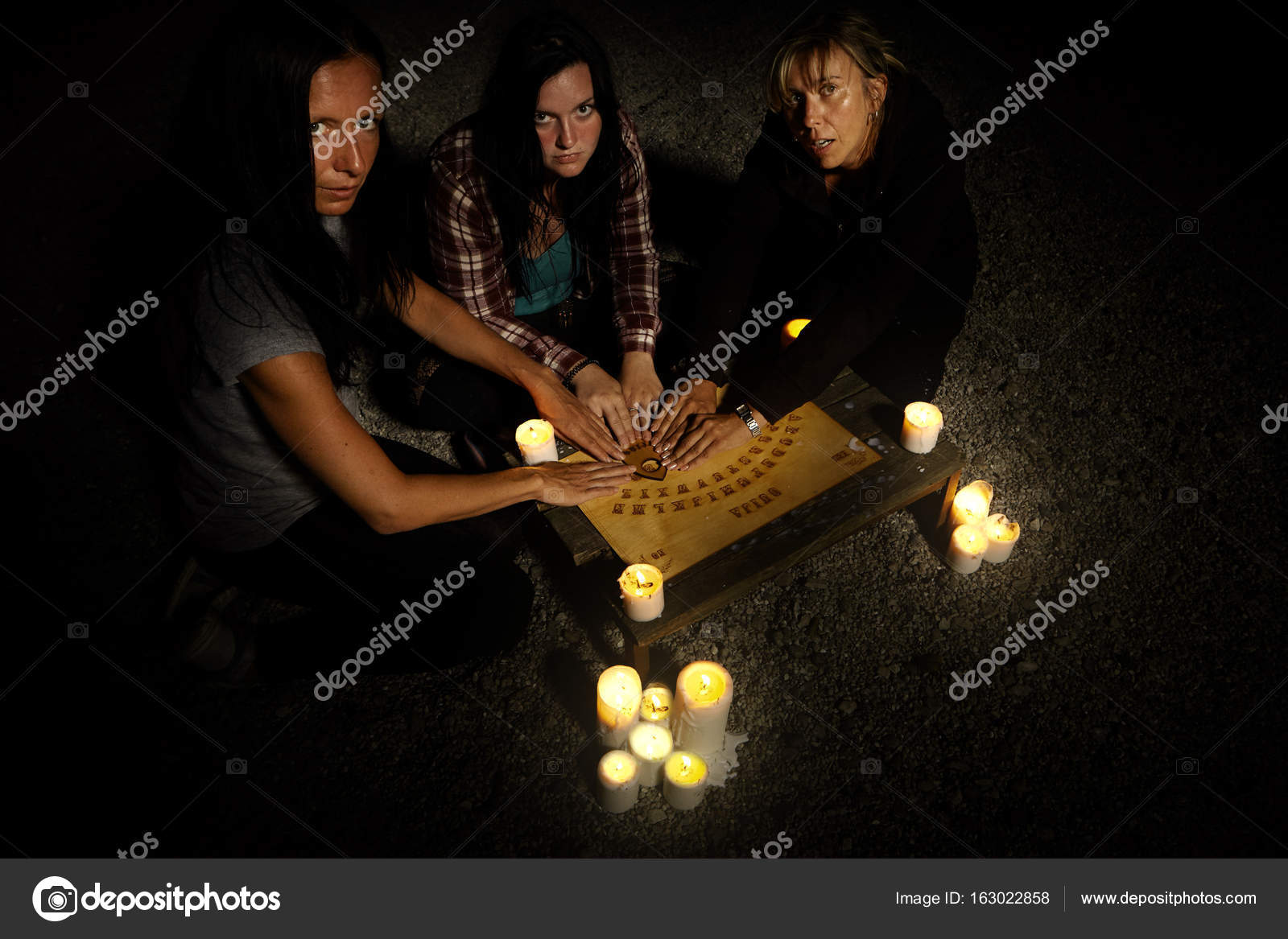 Woman witches in paranormal communication with ghosts — Stock Photo ...