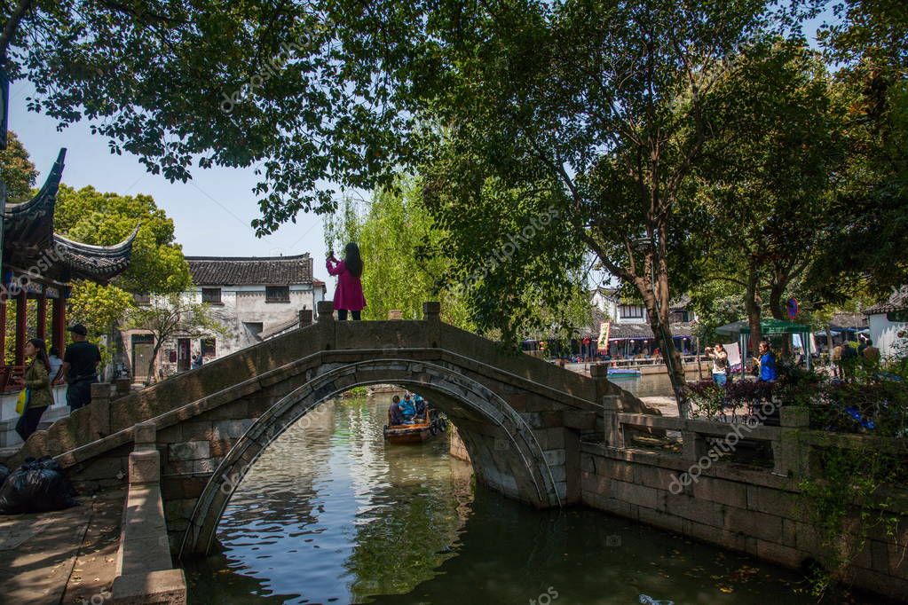 Wujiang City with the ancient town of small bridges people – Stock ...
