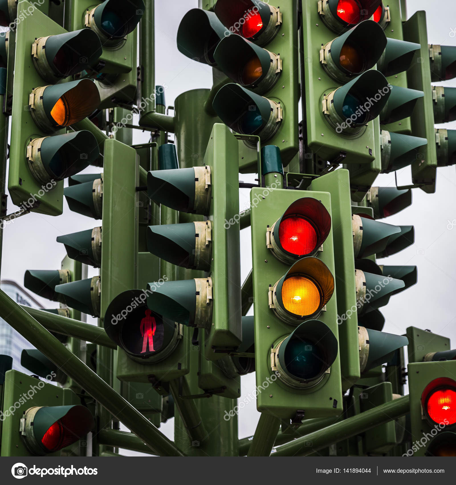 Traffic light tree Stock Photo by ©wellsie82 141894044