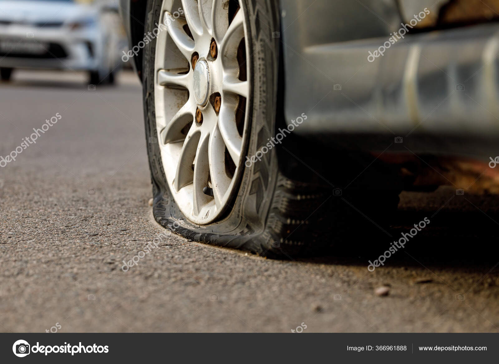 Car Wheel Flat Tire Roadway Image Accident Damage Breakdown ...