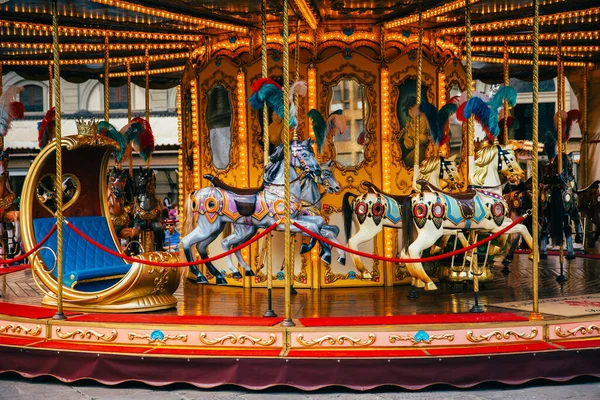 Carrousel paul cezanne Stock Photos, Royalty Free Carrousel paul ...