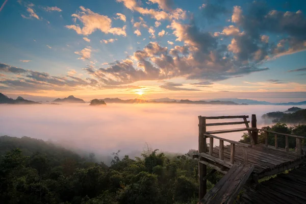 Good morning light Stock Photos, Royalty Free Good morning light Images ...