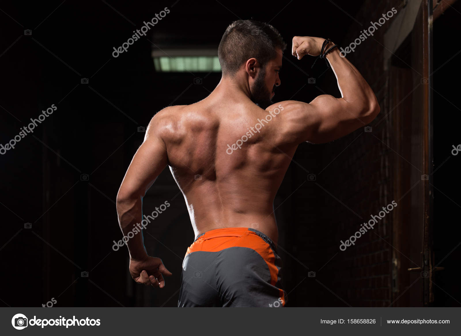 Back Muscle Flex