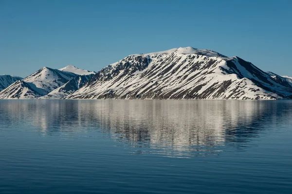 La baie de baffin Stock Photos, Royalty Free La baie de baffin Images | Depositphotos