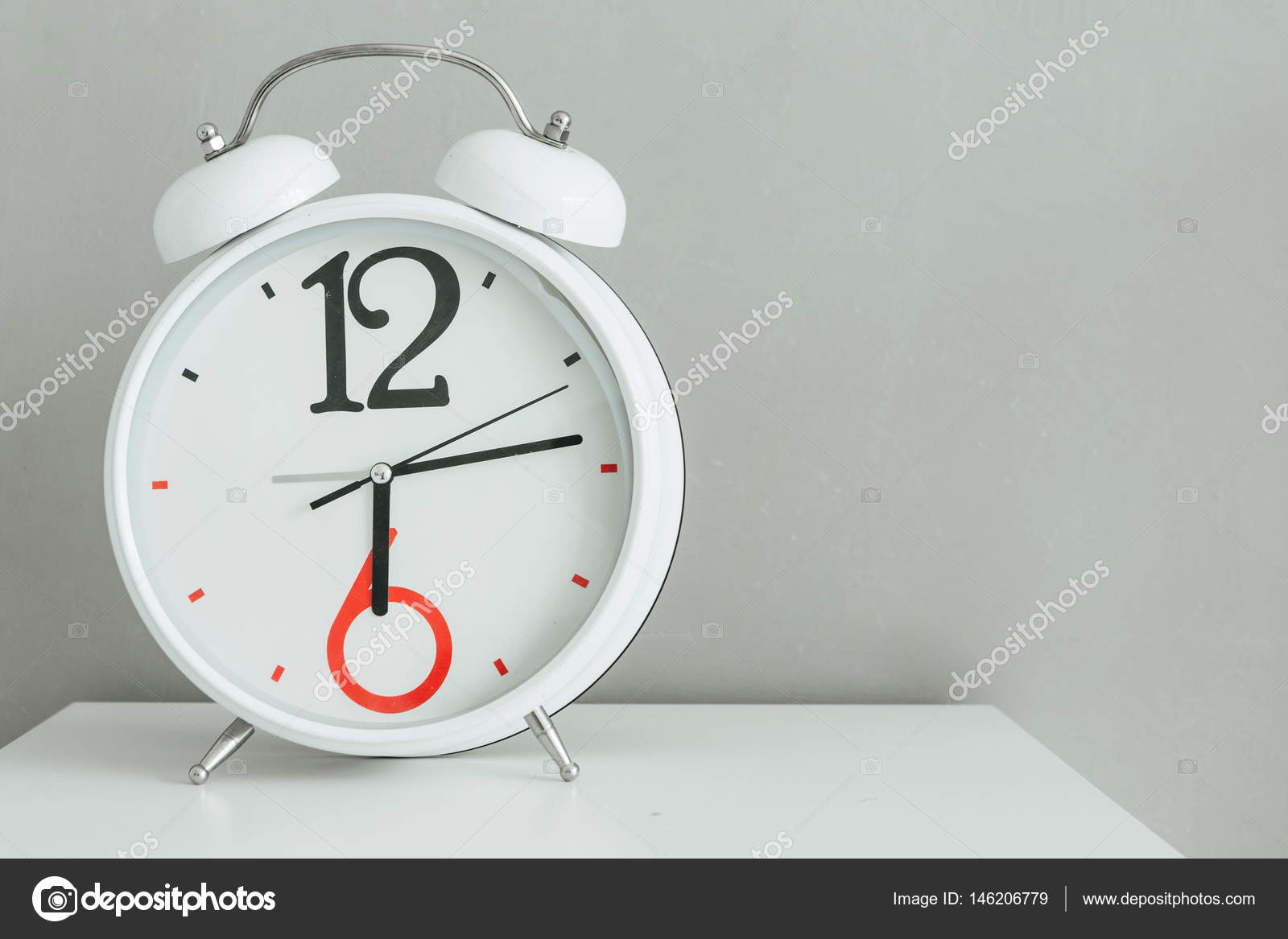 White clock with arrows — Stock Photo © Flydragonfly #146206779