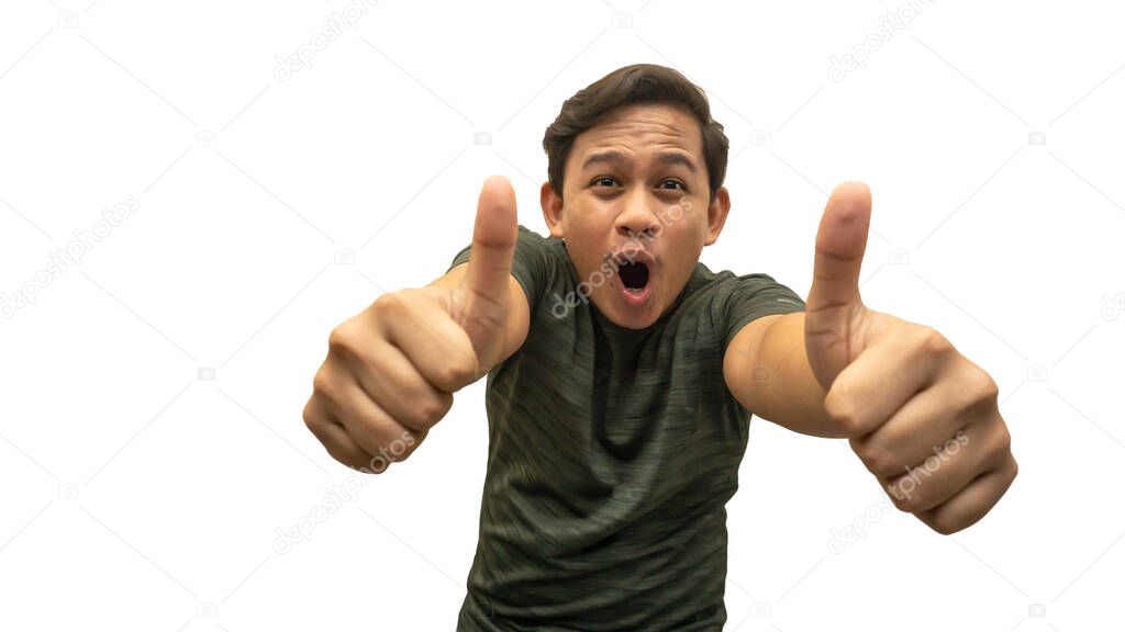 Wow e impresionado cara reacci n de joven asi tico malayo hombre con dos pulgares hacia arriba ...