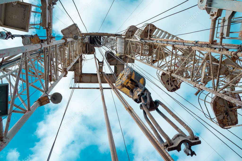 Plataforma de perforación para la producción de petróleo y gas natural ...