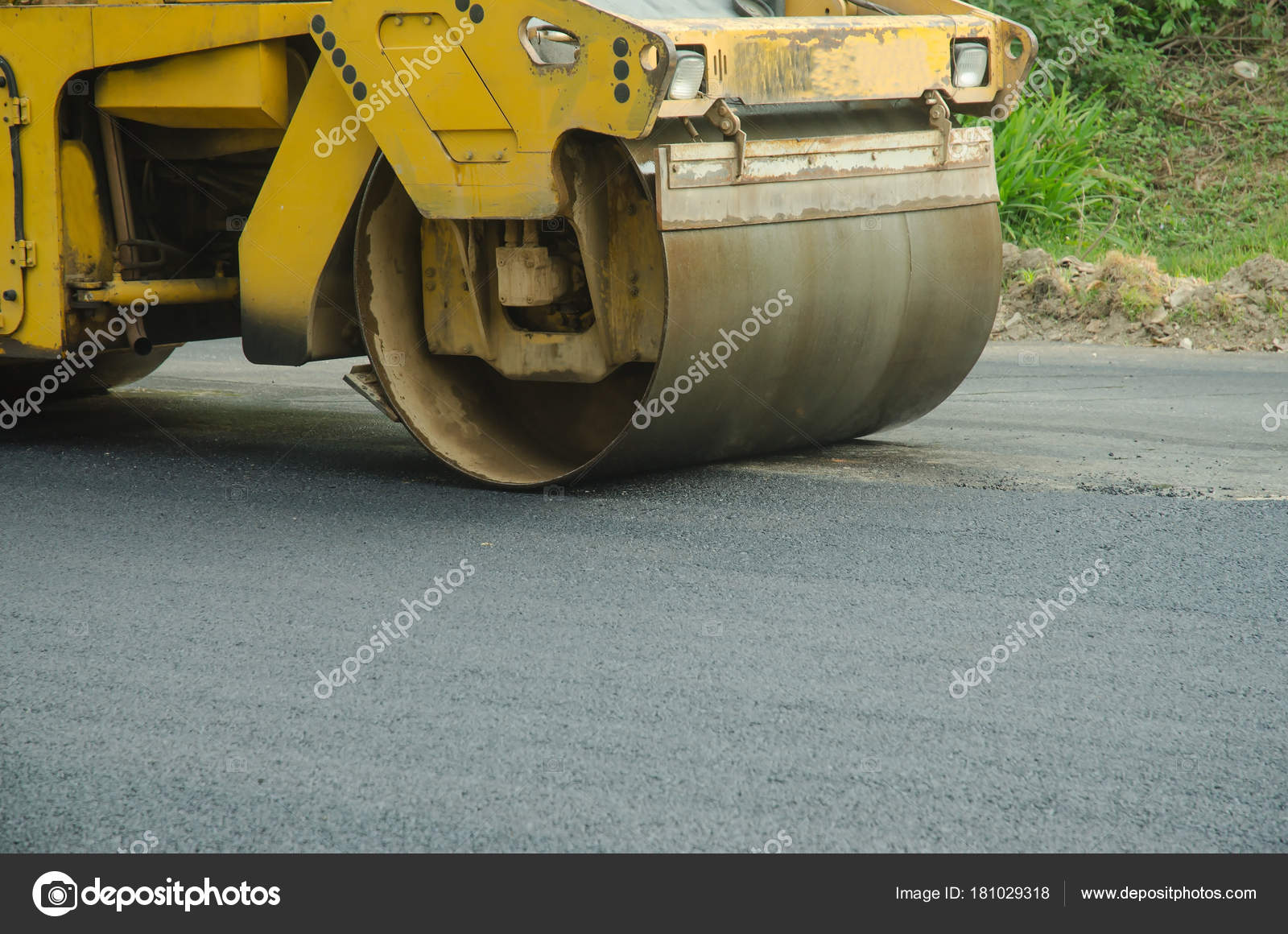 Road roller machine works asphalt road construction — Stock Photo ...