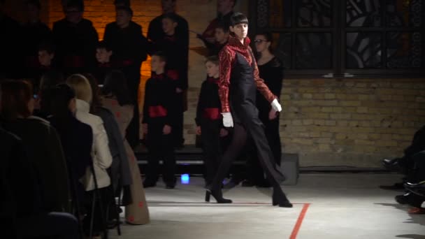 Woman model on the catwalk at fashion show Stock Video Footage by ©sun ...