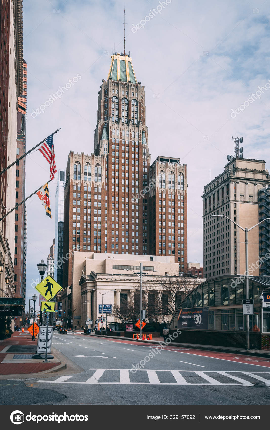 10 Light Street, a historic building in Baltimore, Maryland — Stock ...