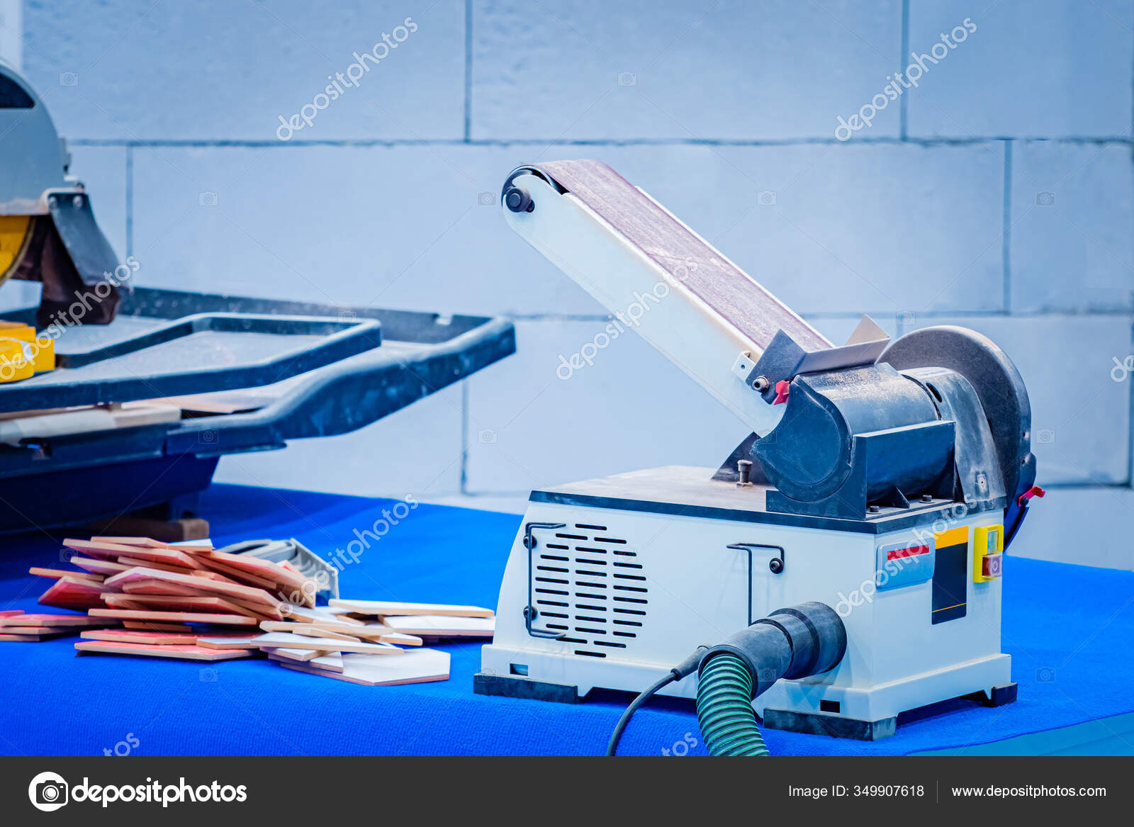 Belt Sander Equipment Grinding Tiles Stationary Grinder Wall Background ...