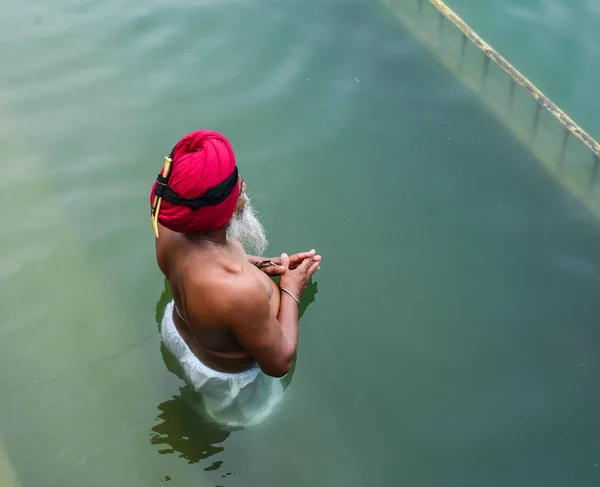 Sikh Man Bathing in Holy Water at Golden Temple – Stock Editorial Photo ...