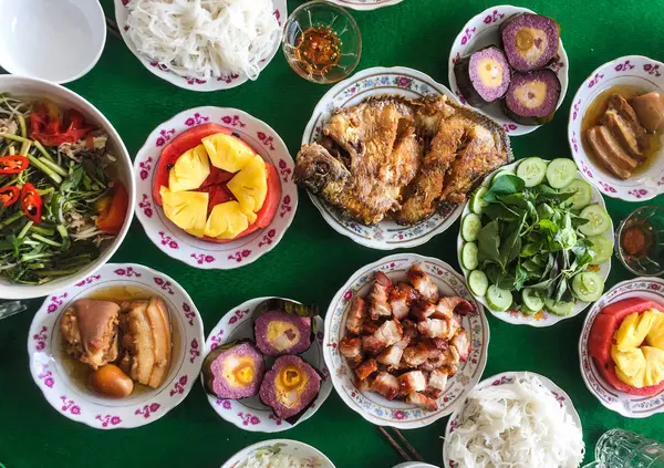 Vietnamese table Stock Photos, Royalty Free Vietnamese table Images ...