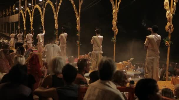 Aarti Puja prayer ceremony at Ganges — Stock Video © MicrostockAsia ...