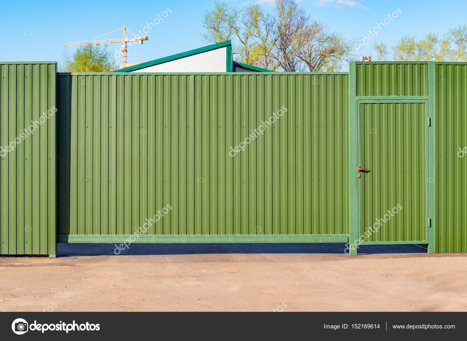 Metal green gates. Stock Photo by ©Serjio74b 152169614
