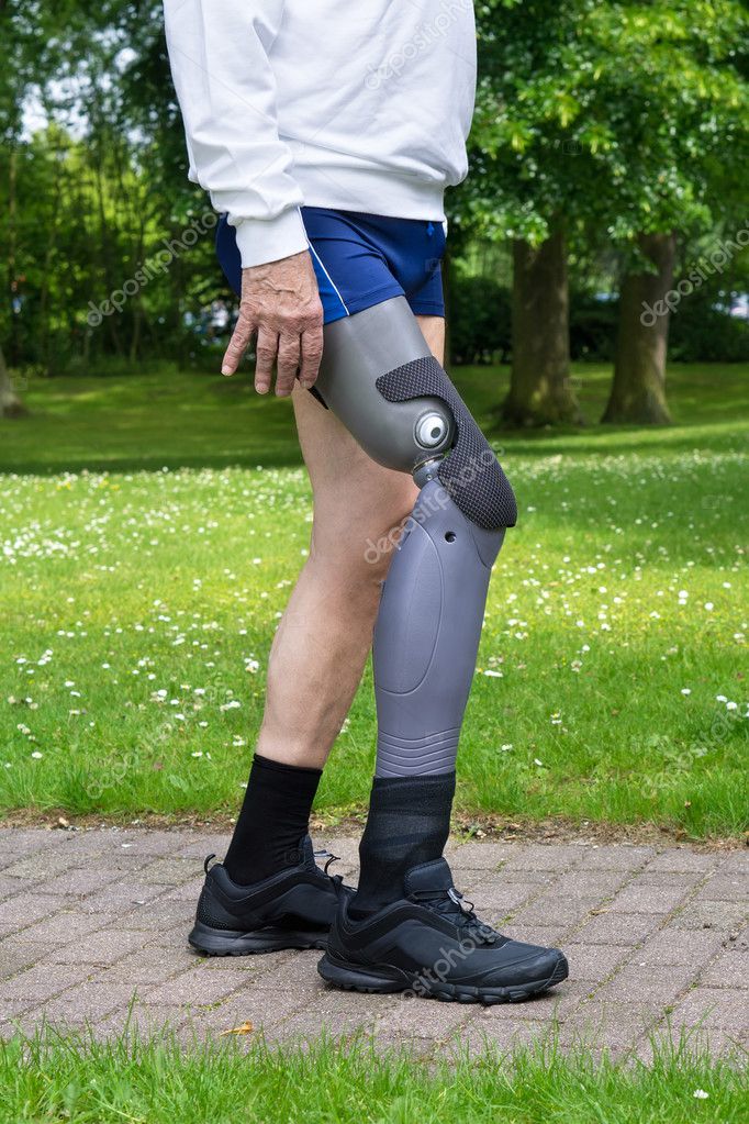 Man with false leg Stock Photo by ©belahoche 128410246