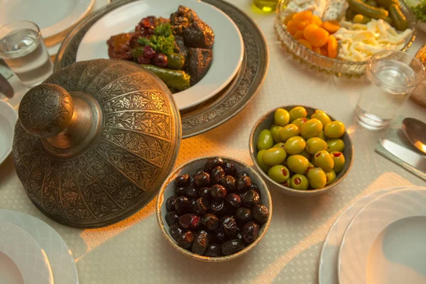Lebanese table Stock Photos, Royalty Free Lebanese table Images ...