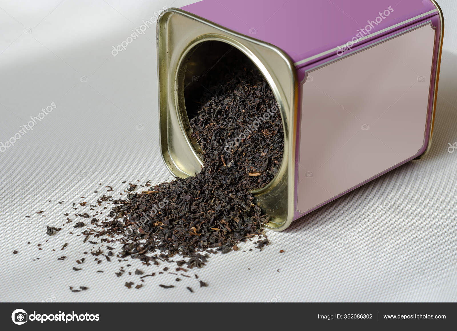 Purple Box Tea Dried Tea Leaves Sprinkled Purple Tin Can Stock Photo by ...