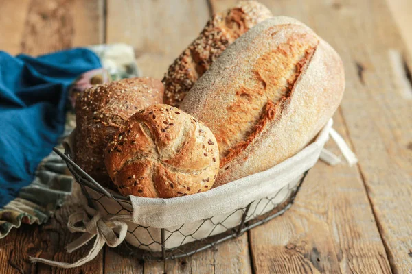 Pan de alforfón fotos de stock, imágenes de Pan de alforfón sin ...