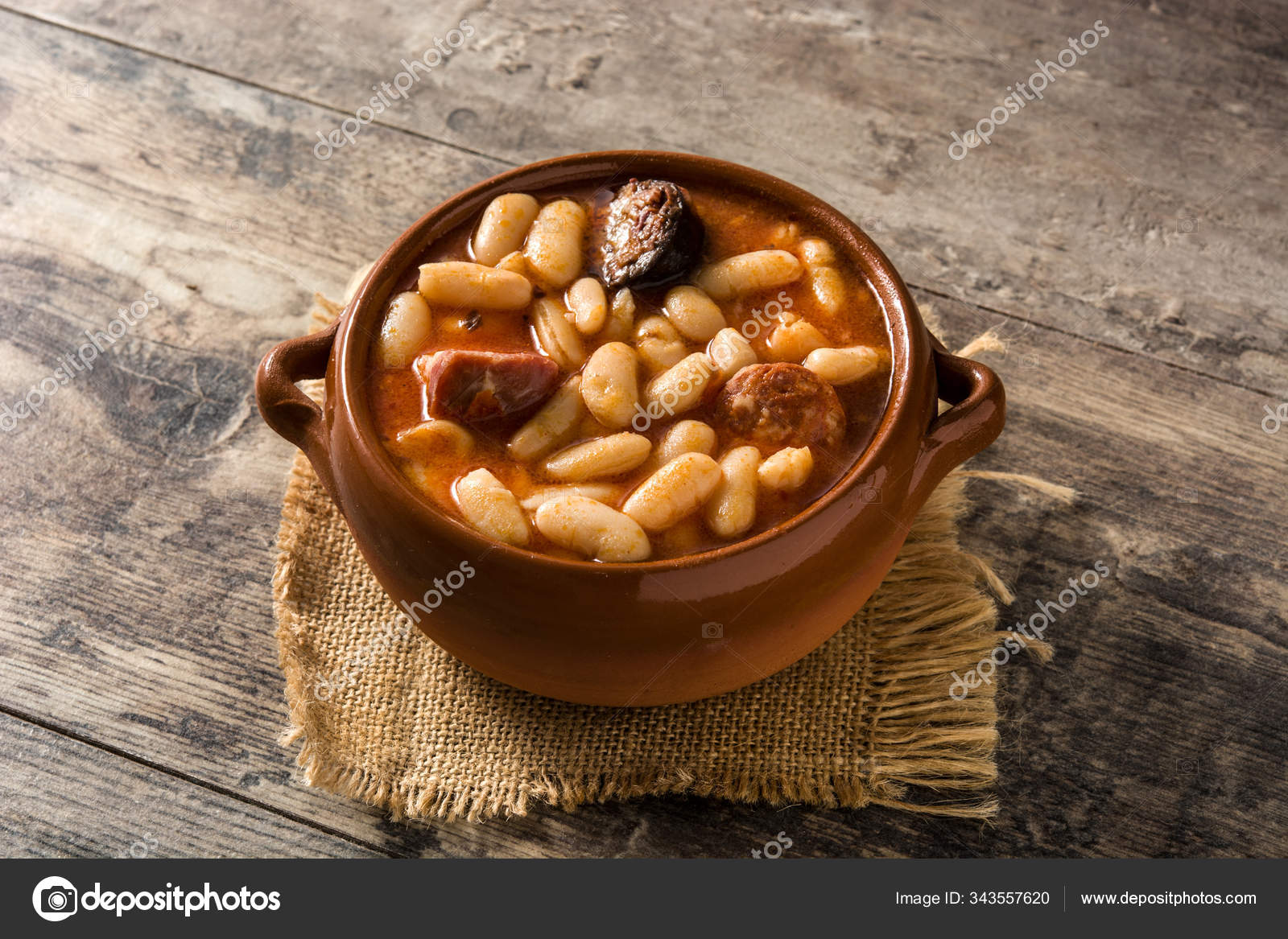 Typical Spanish fabada asturiana Stock Photo by ©etorres69 343557620