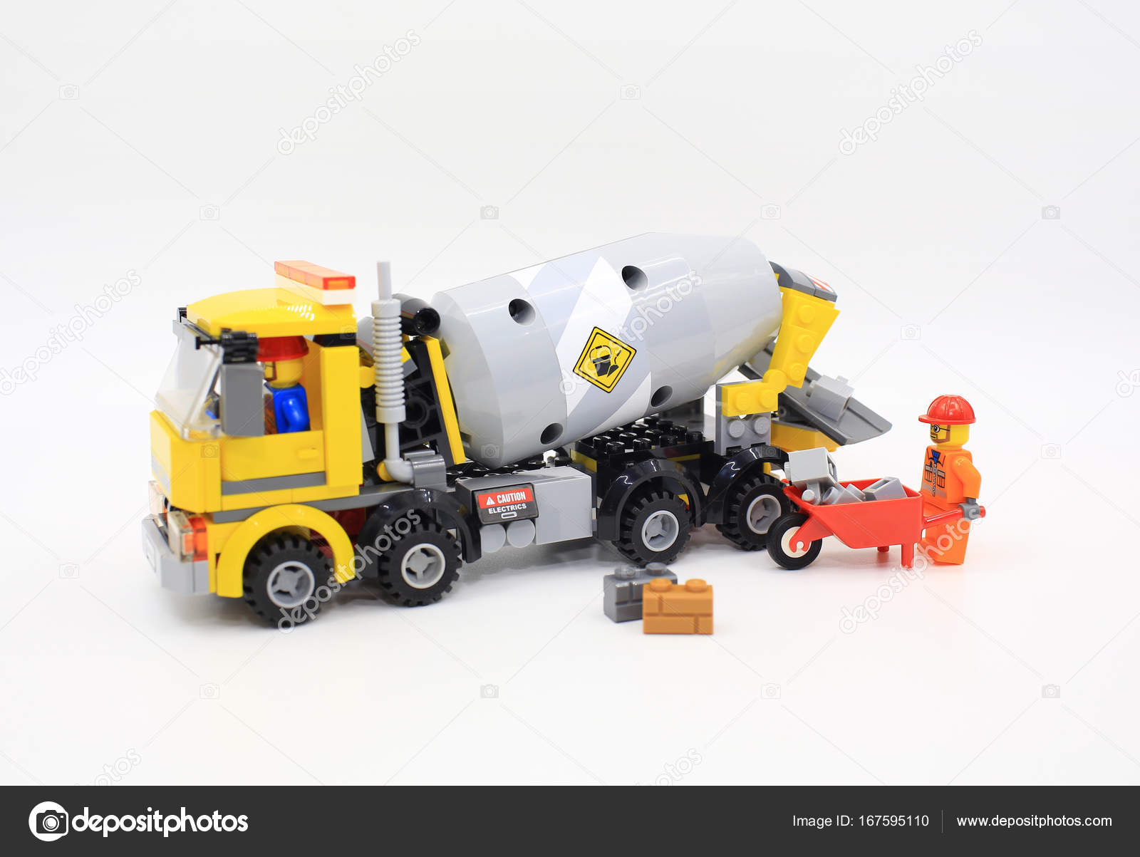 Lego labor force – Stock Editorial Photo © lewistse #167595110