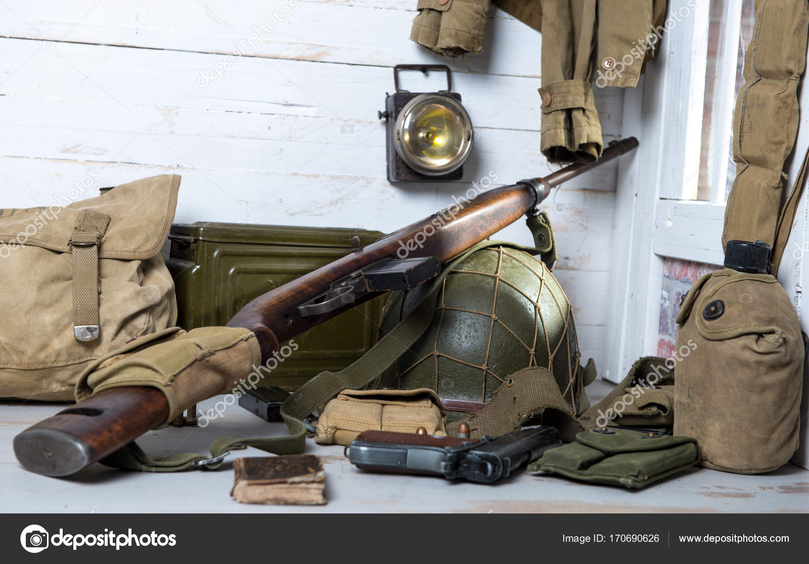 Équipement militaire américain et armes de la Seconde Guerre mondiale ...