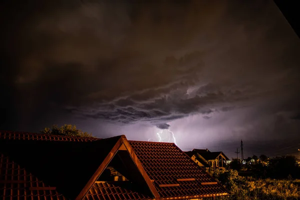 Lightning thunderstorm house Stock Photos, Royalty Free Lightning ...
