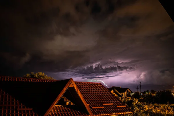 Lightning thunderstorm house Stock Photos, Royalty Free Lightning ...