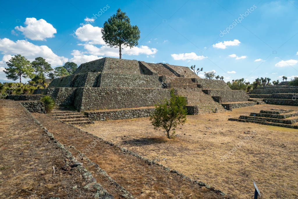 Cantona, Puebla, México - un sitio arqueológico mesoamericano con pocos ...